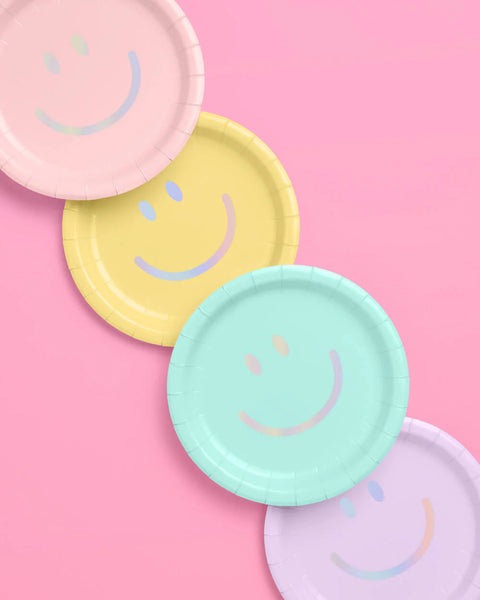 Smiley Plates, Pack of 24 | Paperless Post Party Shop
